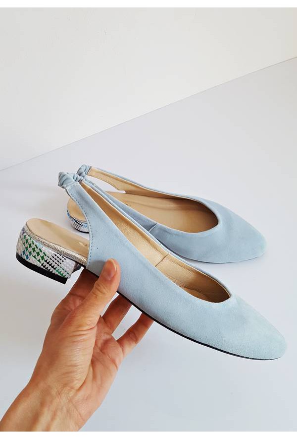 Zamszowe błękitne baleriny Maledi - Saway